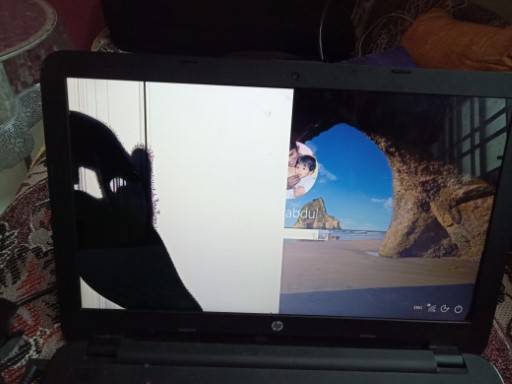 Troubleshooting a Dark Half-Screen on Your Samsung LED TV: Causes and ...