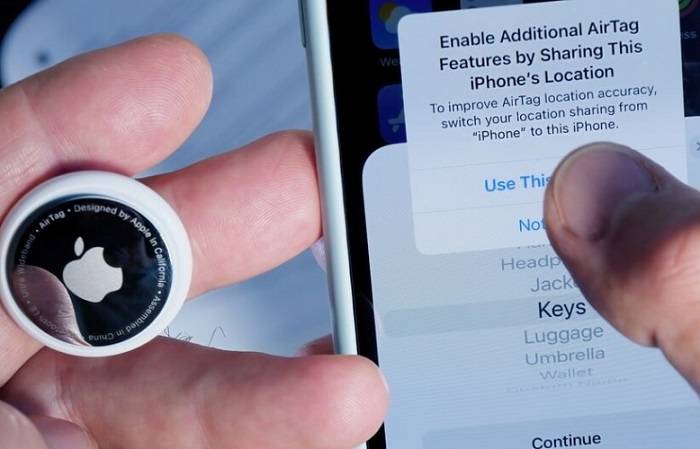 5 Easy Steps to Share Your AirTag with Family